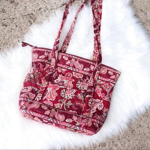 Vera Bradley | Bags | Vera Bradley Berry Pink Purse | Poshmark